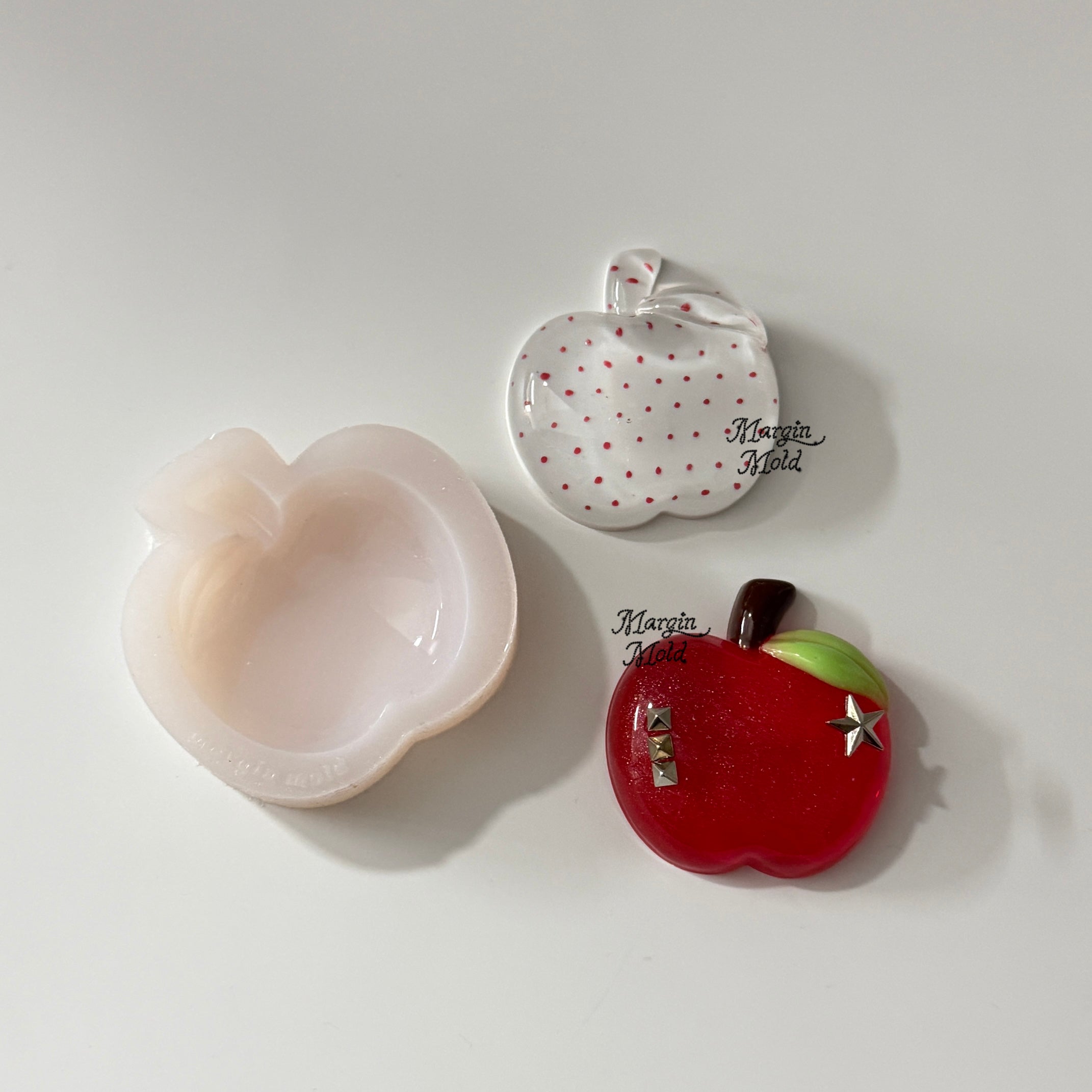 k155 chubby apple mold, 3d printed, shiny – Margin Mold Studio
